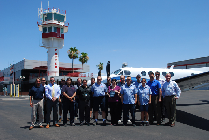 Cutter Aviation receives Platinum Award from Garmin - Cutter Aviation