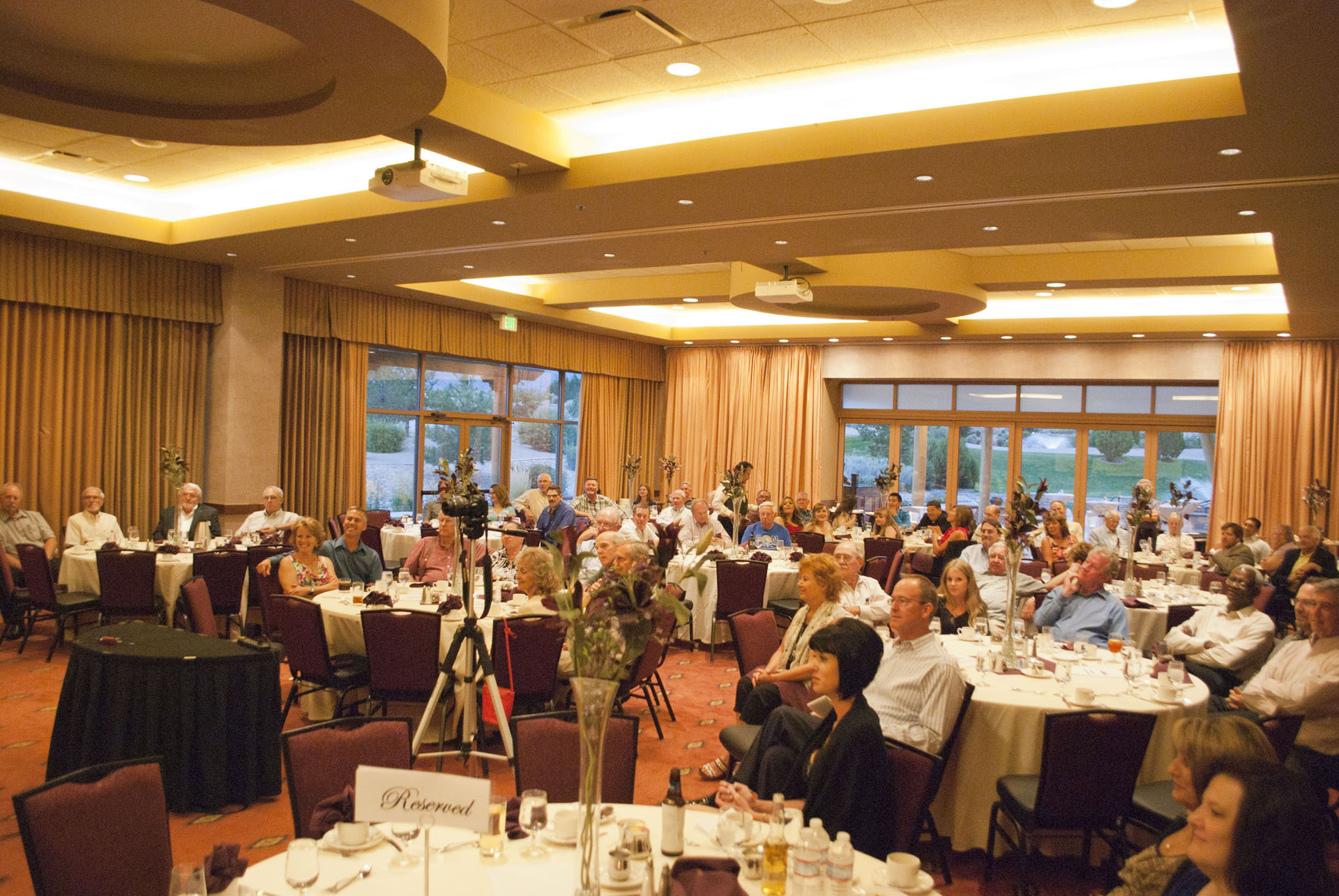 Whitten retires from Cutter Aviation Albuquerque after 42 years of ...